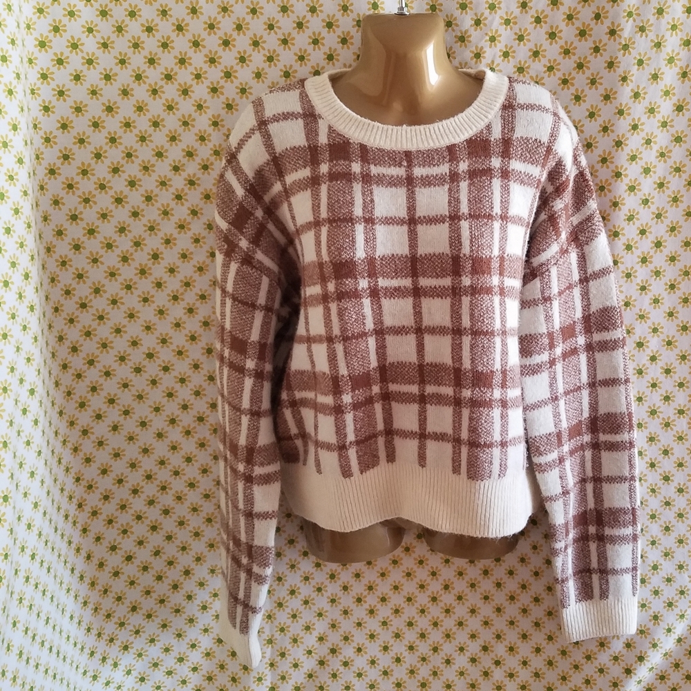 Soft Thick Cream Brown Sweater - Gem